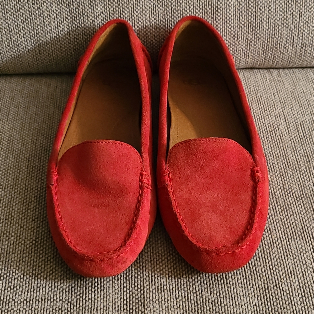 Ugg Flores Red Suede Loafers - Gem